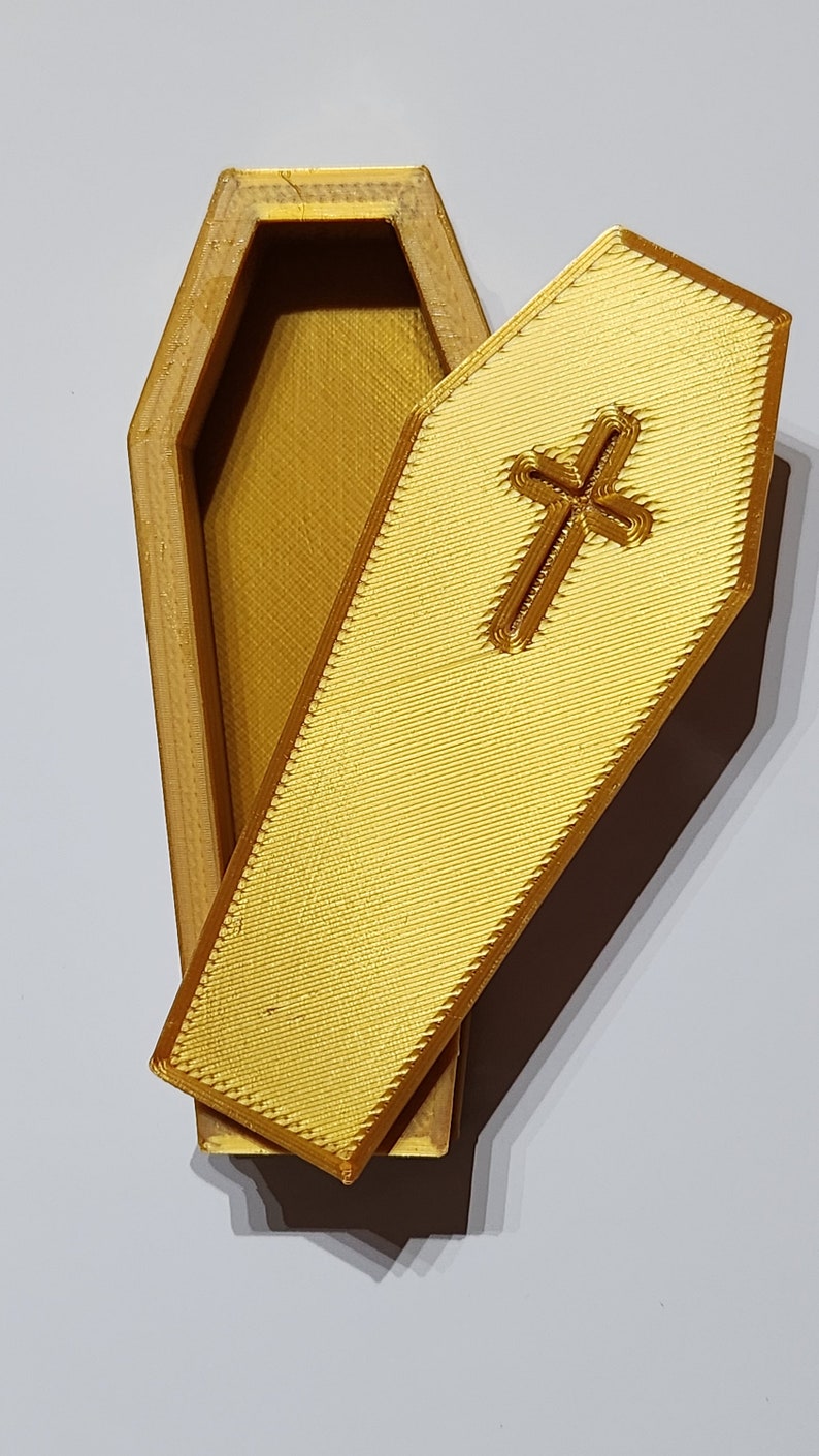 Jumping Spider Coffin Hide 3D Printed - Etsy