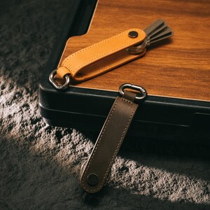 Personalized Crazy Horse Leather Key Holder, Compact Organizer - Etsy