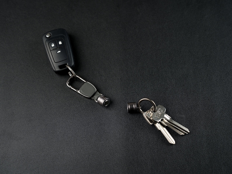 Magnetic Quick Release Keychain for Men Gift - Etsy