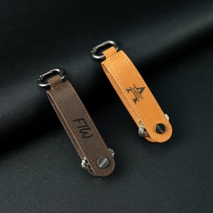 Personalized Crazy Horse Leather Key Holder, Compact Organizer - Etsy