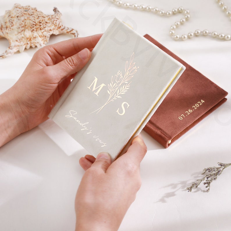 Velvet Vow Book Set / Wedding Vows / Real Gold Foil / Wedding Velvet ...