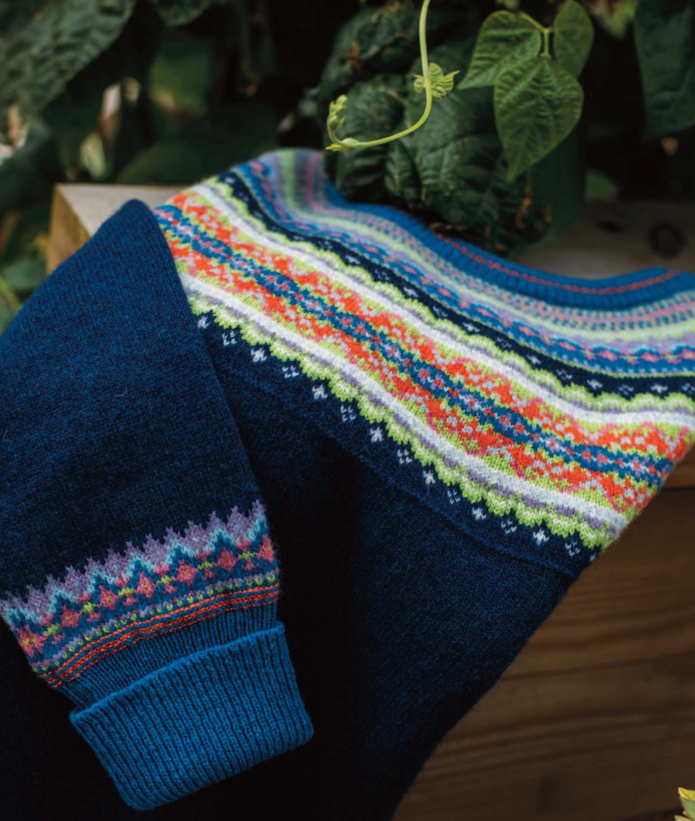 Alpine Short Sweater by Eribe in Aurora 100% Lambswool Fairisle Short ...