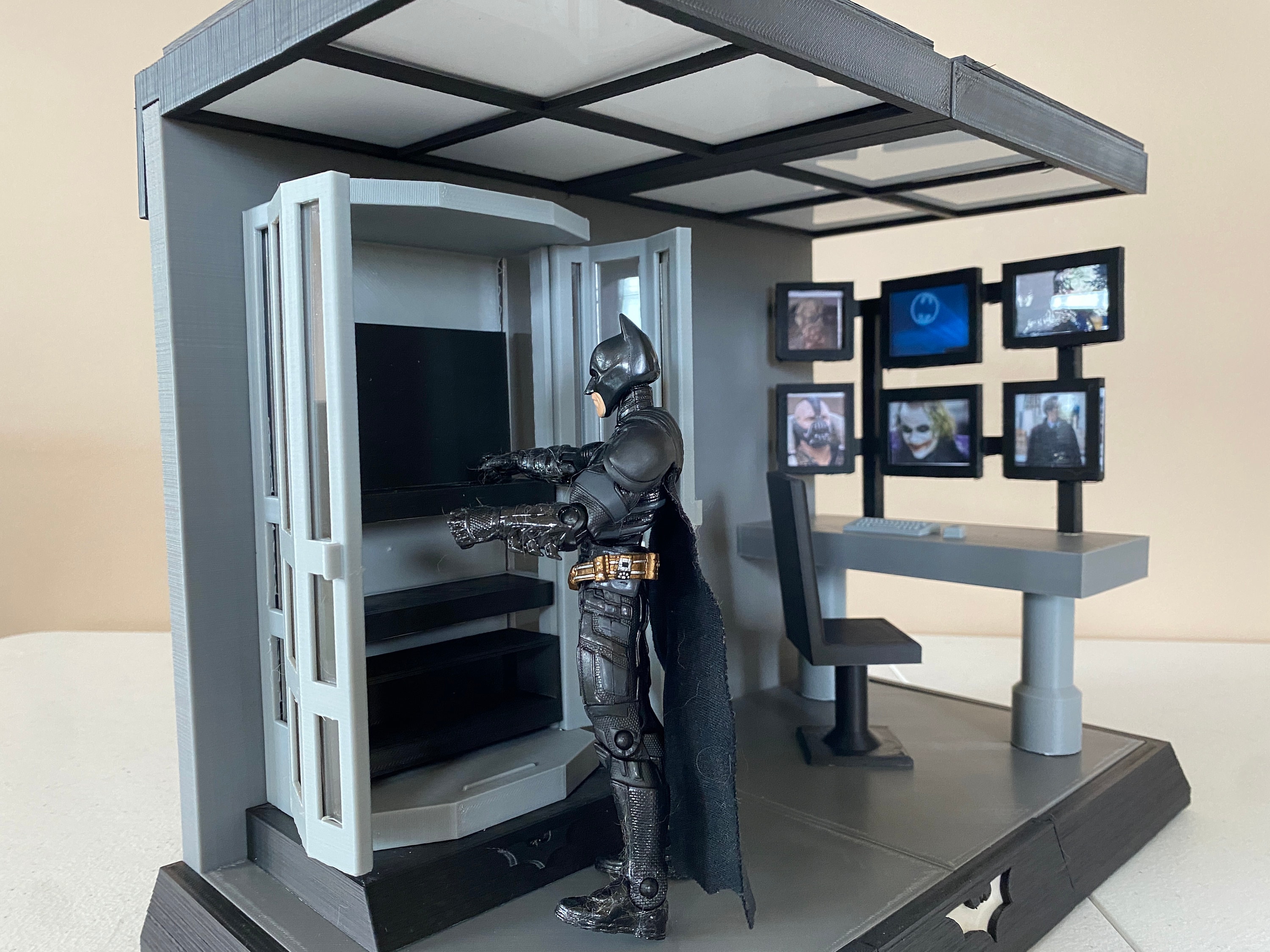 1:12 Scale Dark Knight Bat Cave Diorama STL Files - Etsy