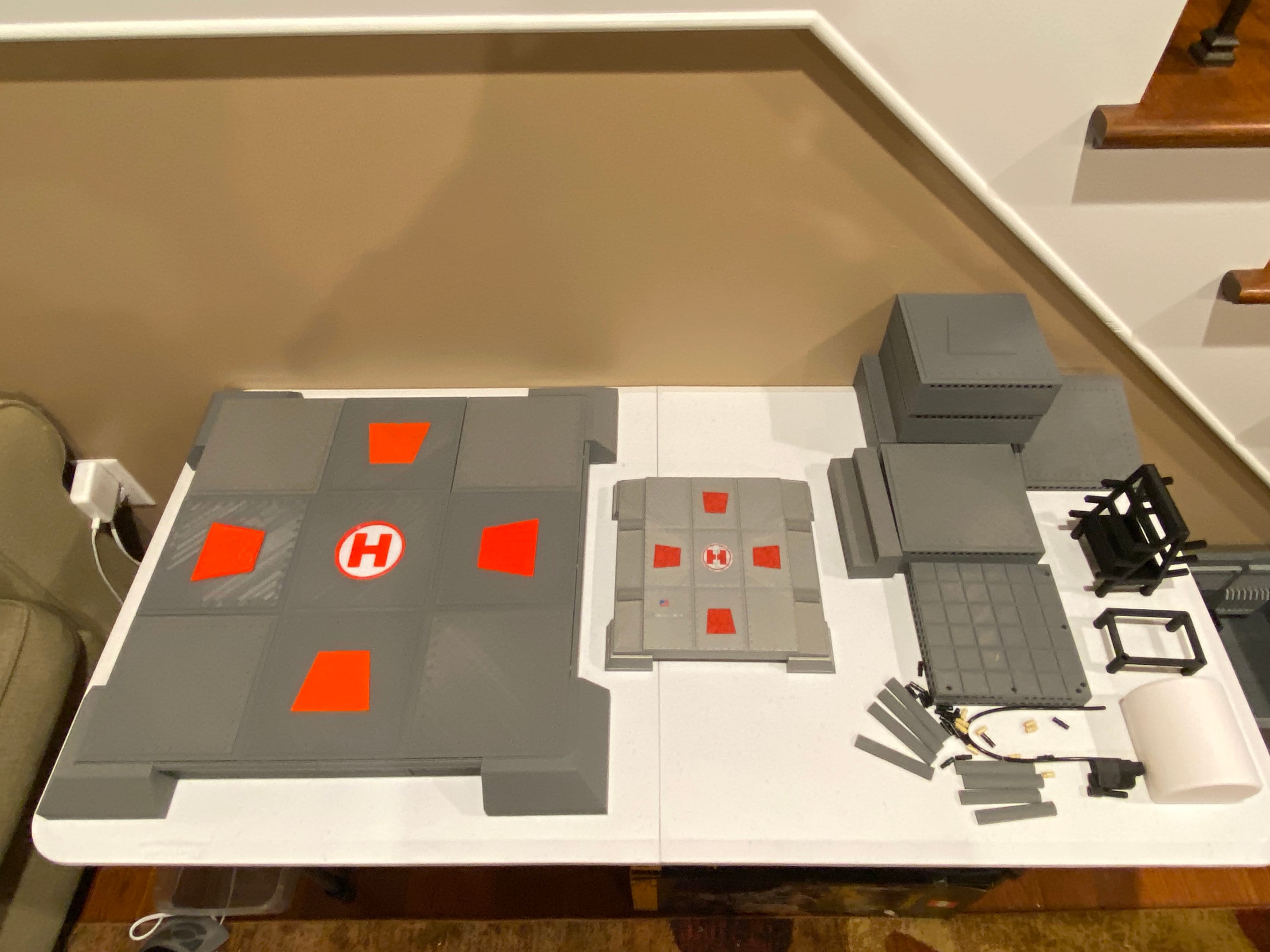 1:12 Scale '83 HQ Helipad With Expansions STL Files - Etsy