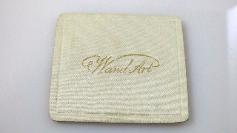 Vintage Wand Art Compact Flower Design Gold Brass Mirror Vanity Glitter ...