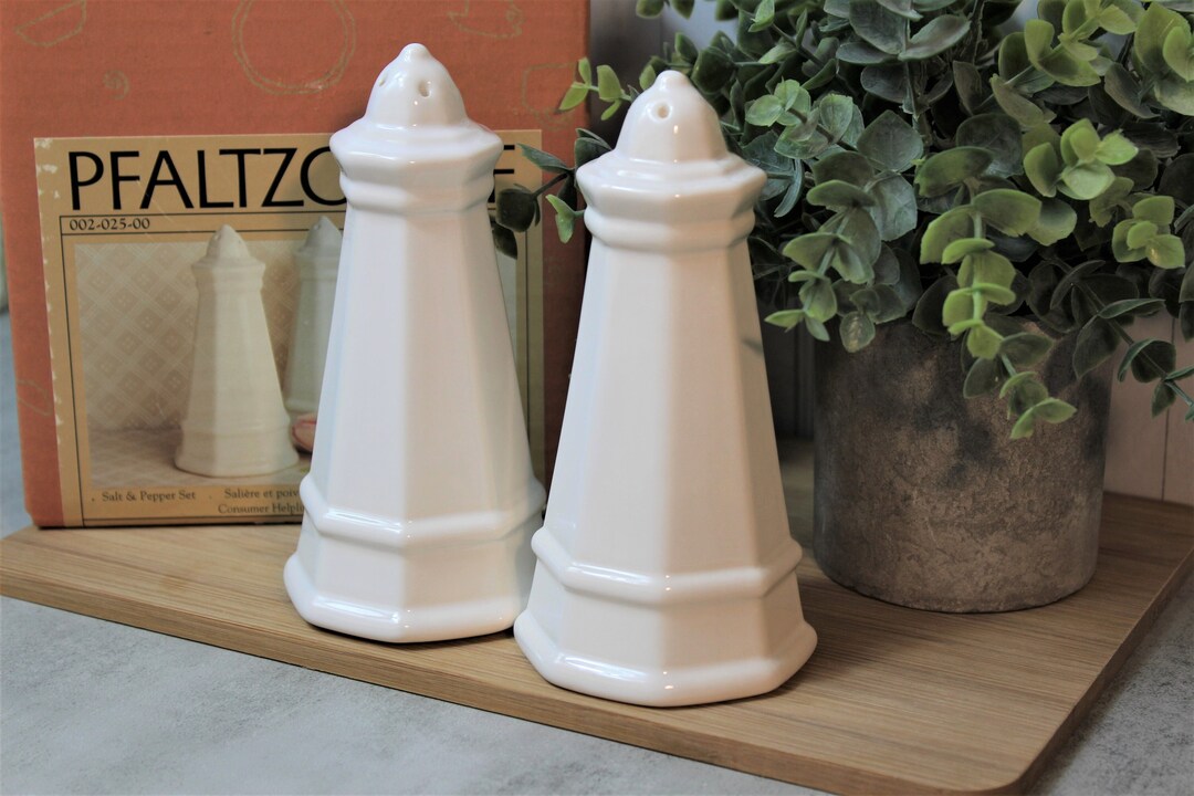Vintage Pfaltzgraff Lighthouse Salt and Pepper Shaker Set Ceramic 1990s ...
