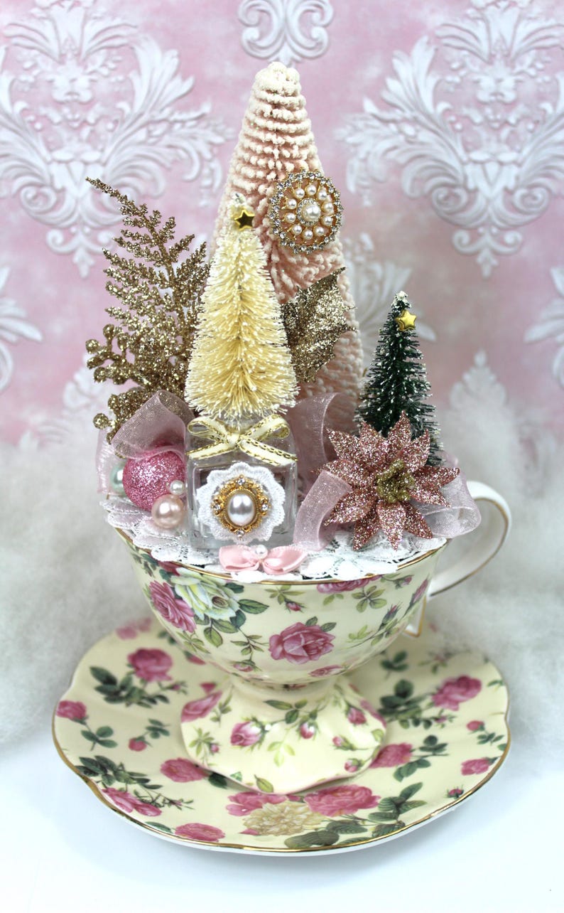 Chintz Teacup Christmas Tree Assemblage: Shabby Chic Holiday Decor - Etsy