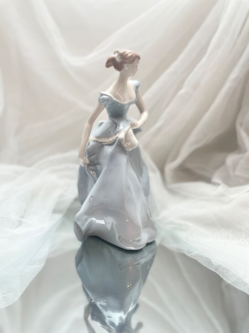 Royal Dux Cinderella Vintage Princess Figure Collectible 1970s Statue ...