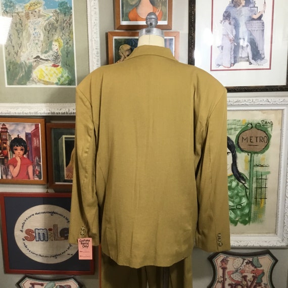 UMEN 1980’s Men’s Suit - Gem