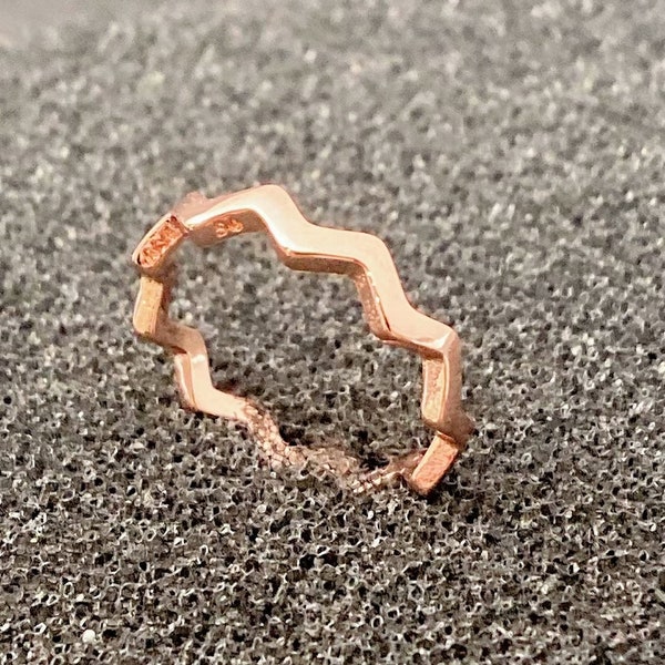 Rose Gold Zigzag Ring - Etsy
