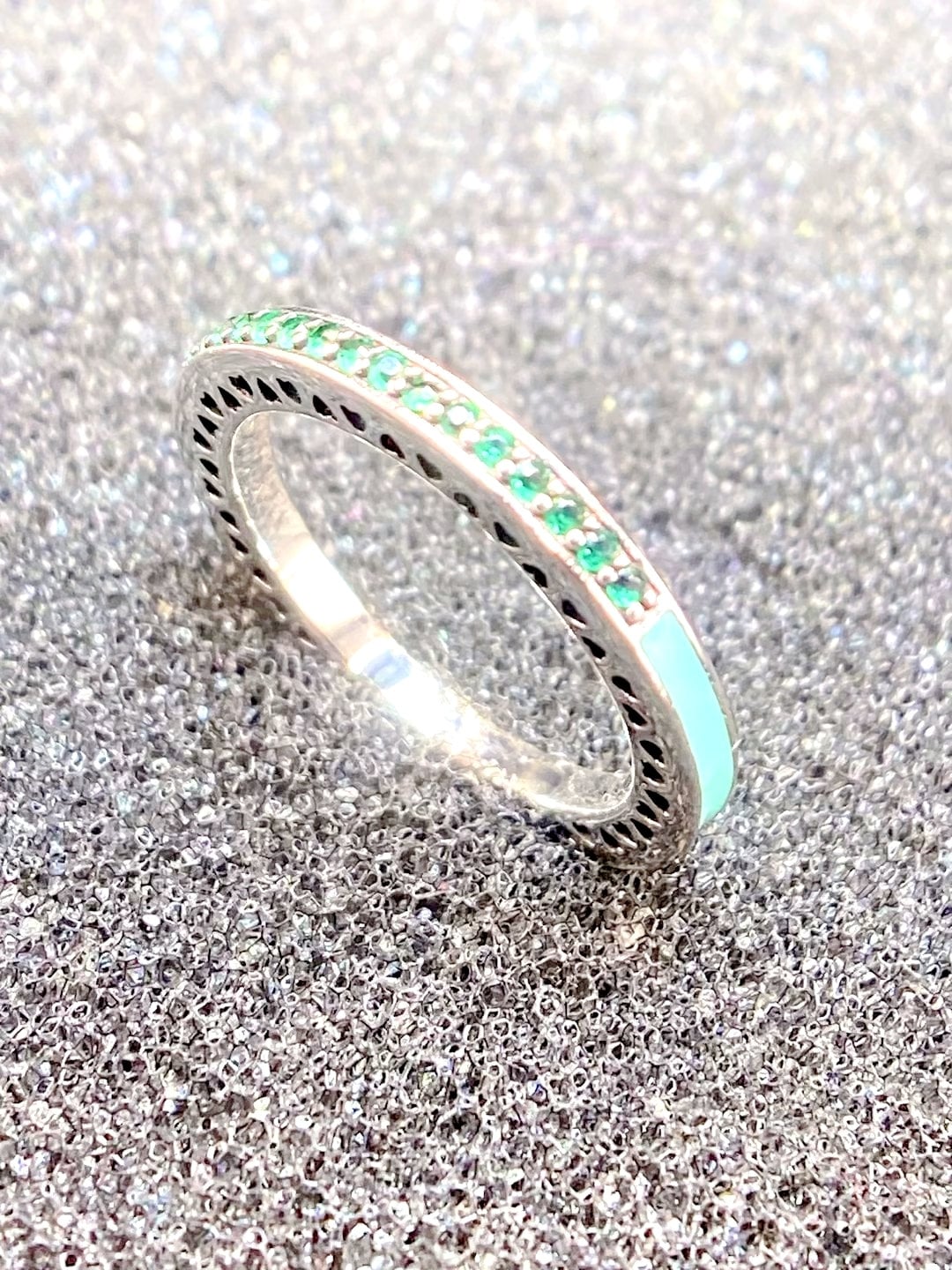 NEW Authentic Pandora Radiant Hearts of Pandora Green Ring ,ring Size 5 ...