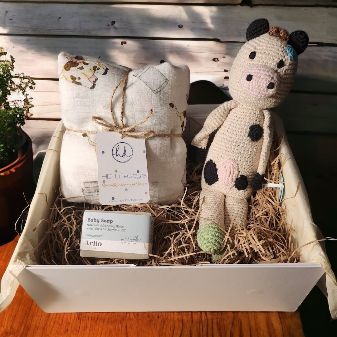 New Baby Cow Hamper / Luxury Baby Hamper / New Baby Gift Box / Farm ...
