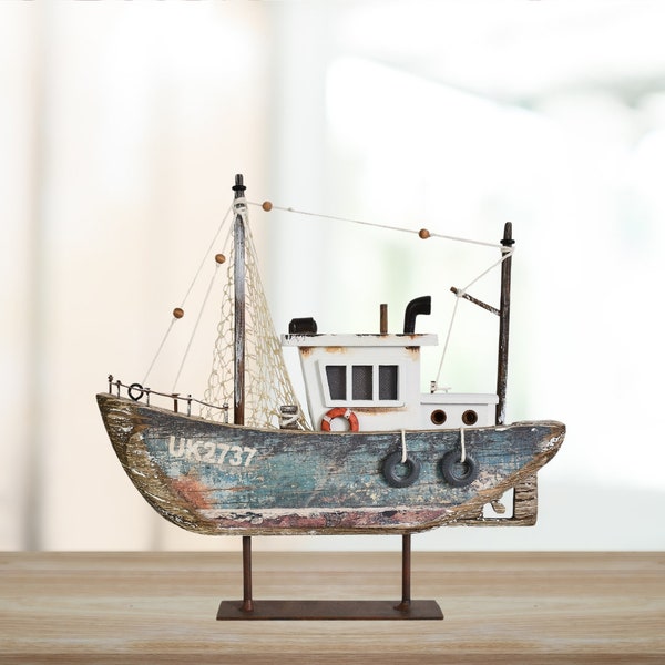 Sailboat Model - Etsy