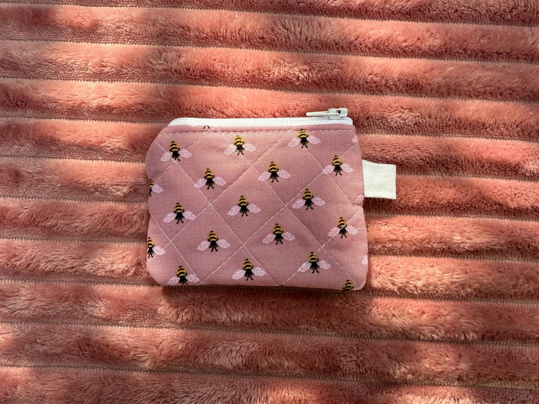 Bumble Bee Quilted Keychain Wallet - Etsy