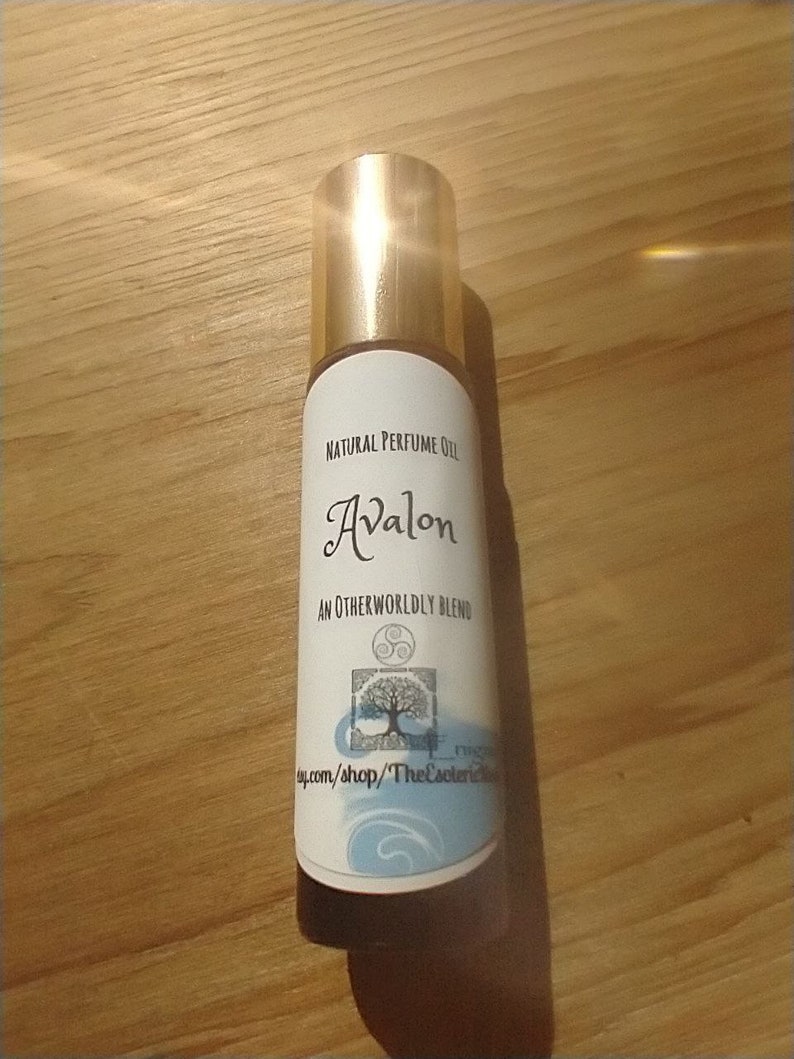 Avalon Perfume Oil an Otherworldly Blend - Etsy