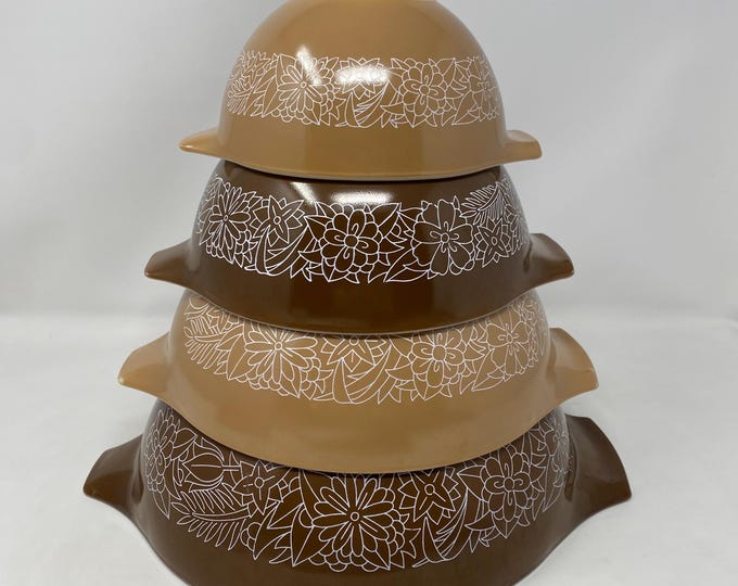 Pyrex Woodland Set of 4 Brown/tan Cinderella Nesting Bowls #441, 442 ...
