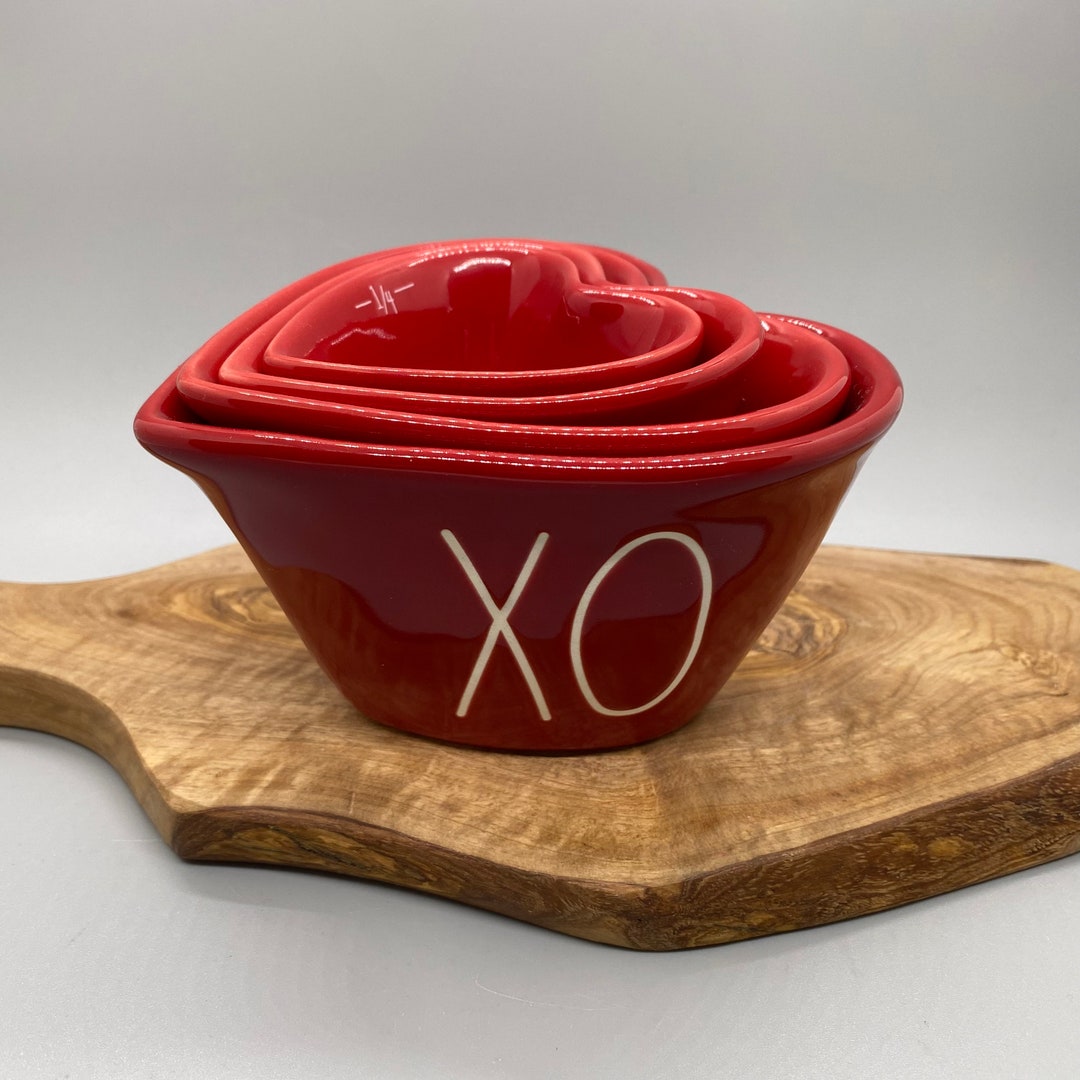 XOXO Red Heart Ceramic Set of Measuring Cups by Rae Dunn Magenta. Set ...