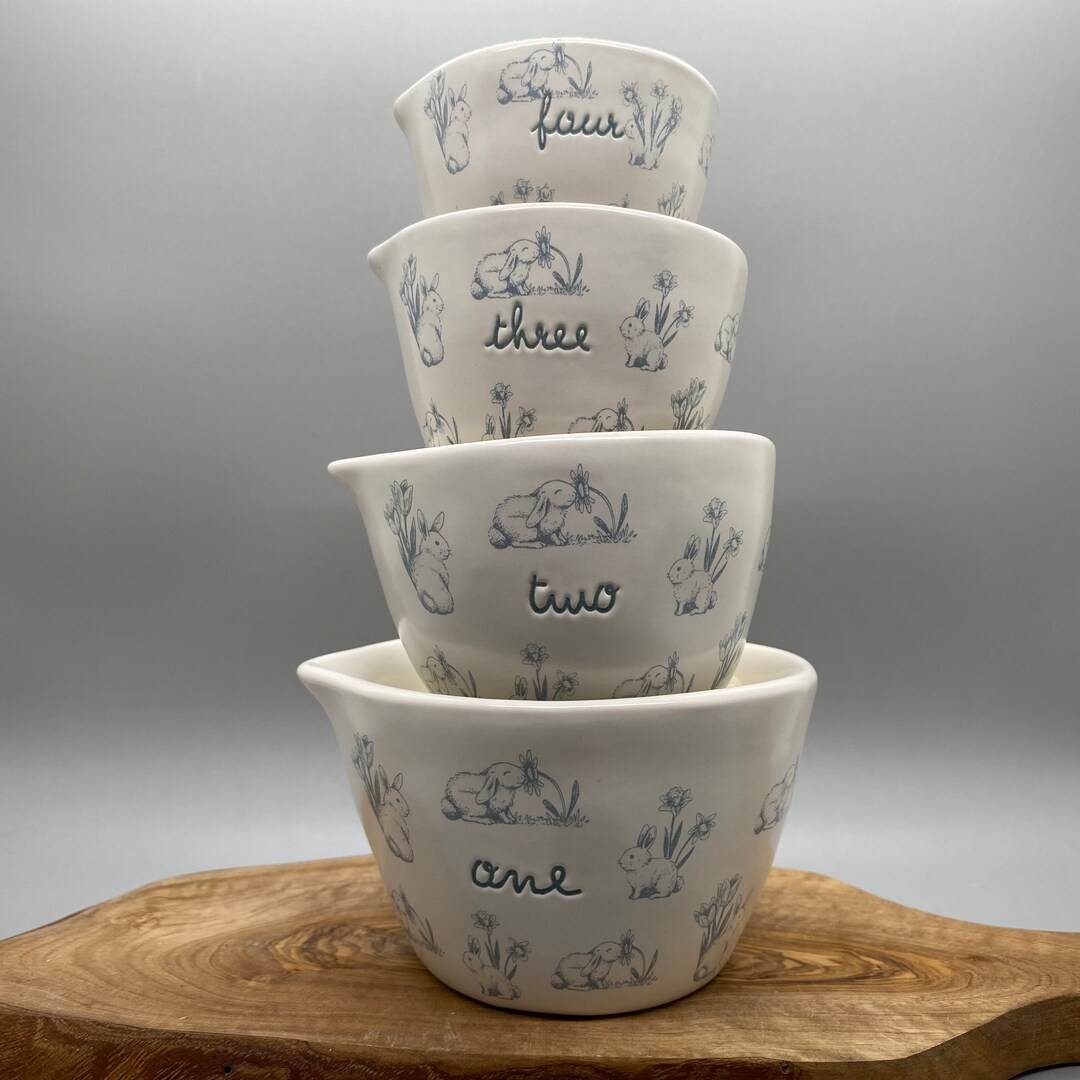 Easter Scene Ceramic Measuring Cups by Rae Dunn. Measurements in ...