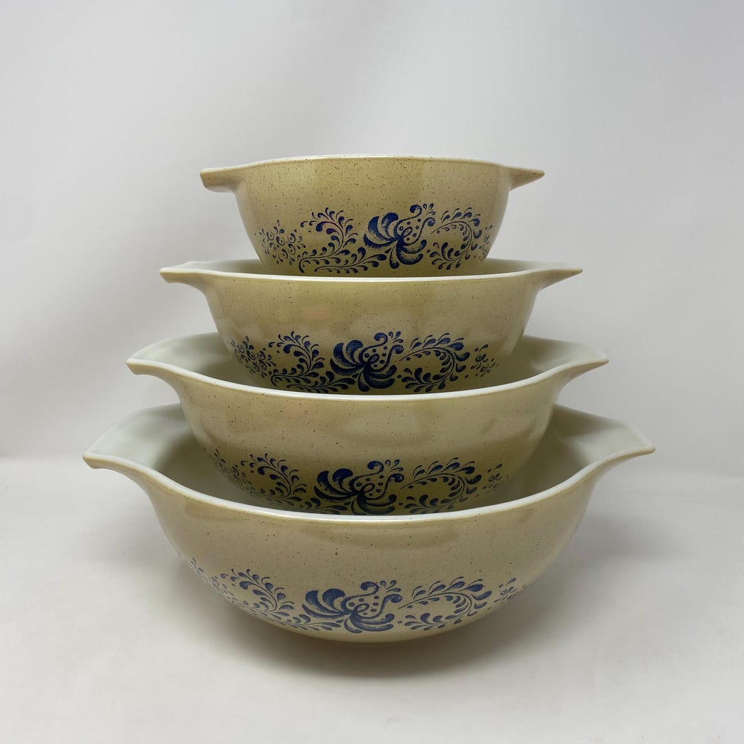 Pyrex Homestead Cinderella Nesting Bowls. Full Set: 441 442 443 444 ...