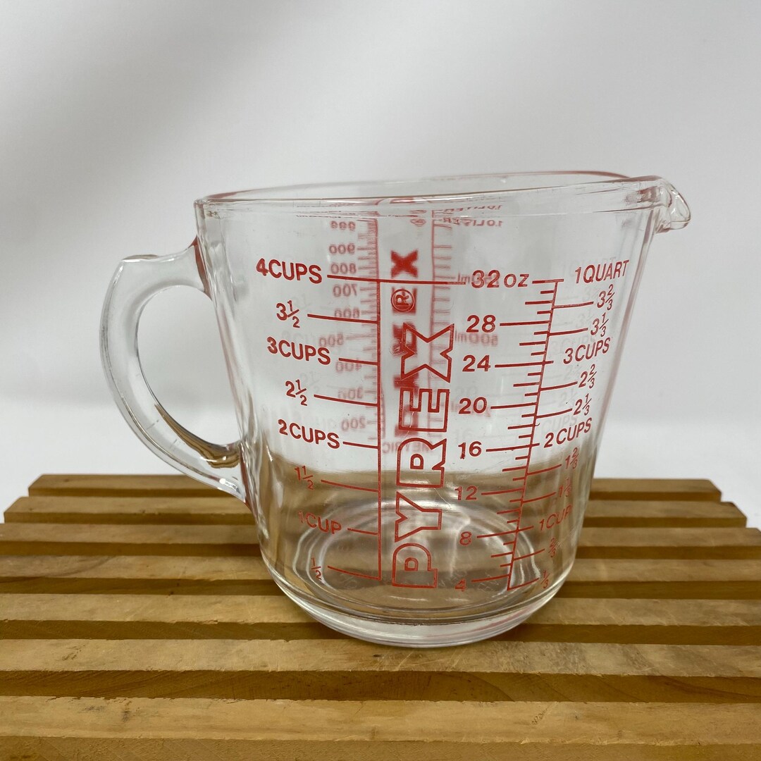 Vintage Pyrex 1970s 4 Cup Measuring Cup With D Handle. Pyrex 532 Large ...