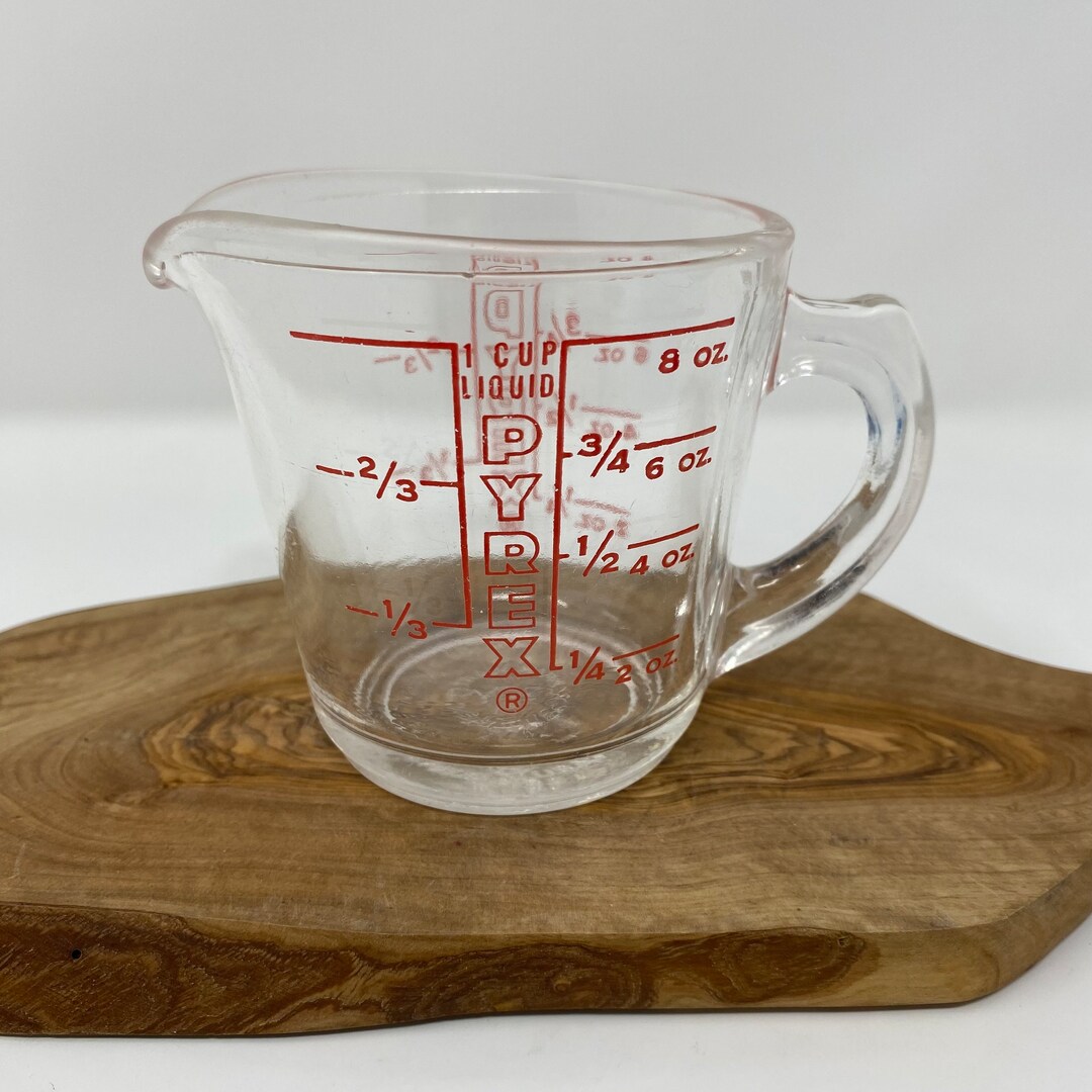 Vintage 1950s-1960s PYREX Measuring Cup. 1-cup/8 Oz Cup. No Chips ...