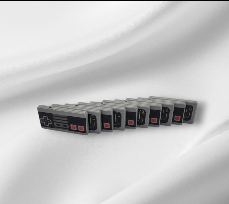 Retro Controller Magnetic Fidget Slider - 3D Printed Nostalgia at Your ...