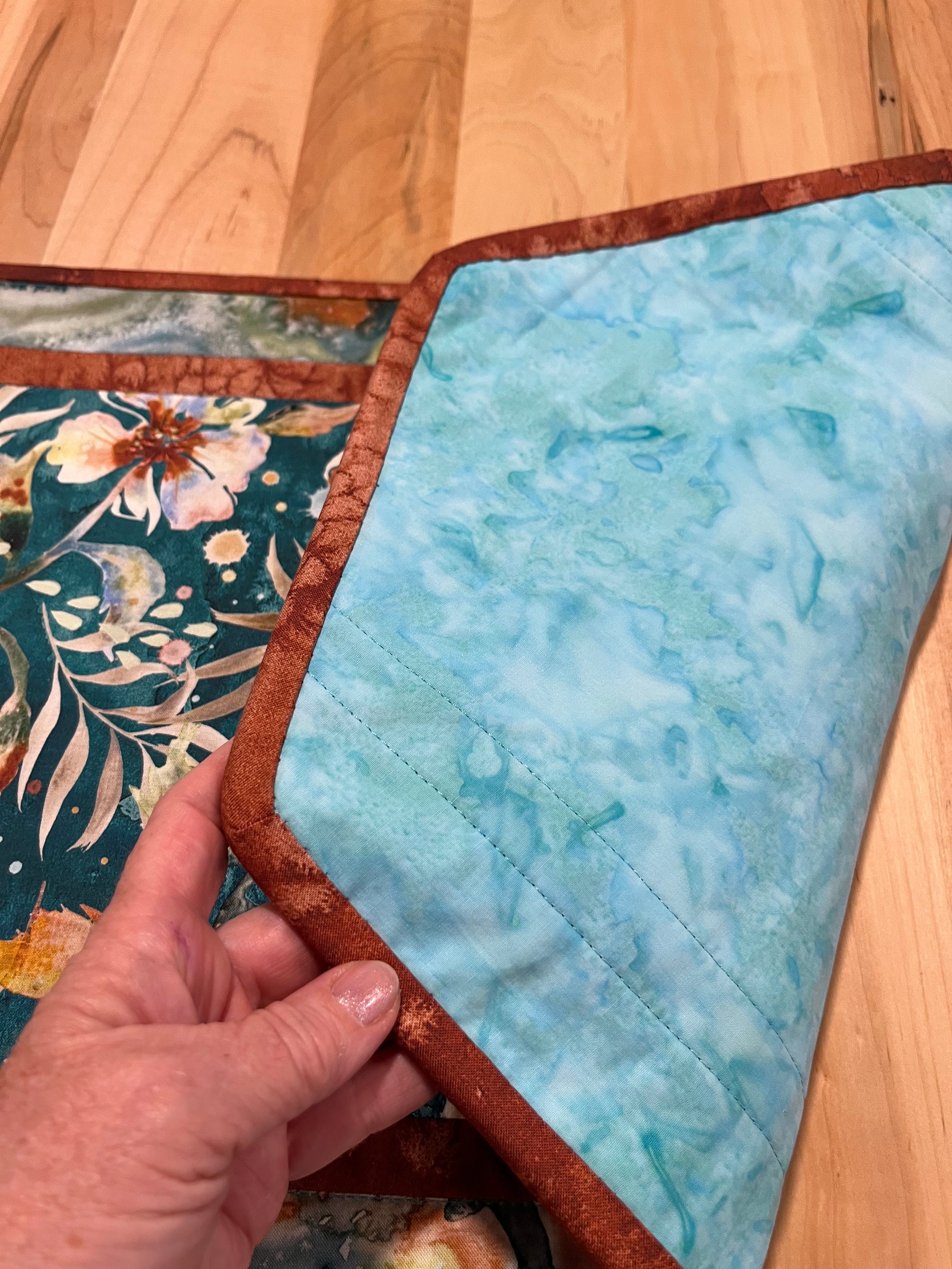 Desert Oasis Table Runner - Etsy