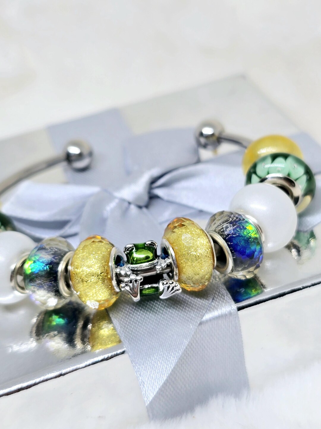 Princess and the Frog/bounding Complete Bracelet - Etsy