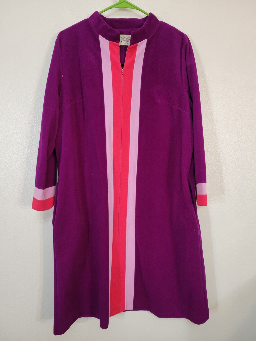 Vintage 1970s Vanity Fair Purple Velour Pink Stripe 3/4 Length Step-in ...
