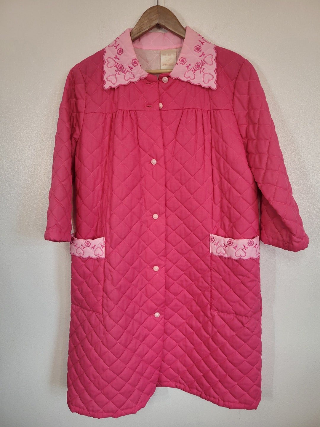 Oh Paperboy! Vintage 1970s Unknown Brand Pink Heart & Floral ...