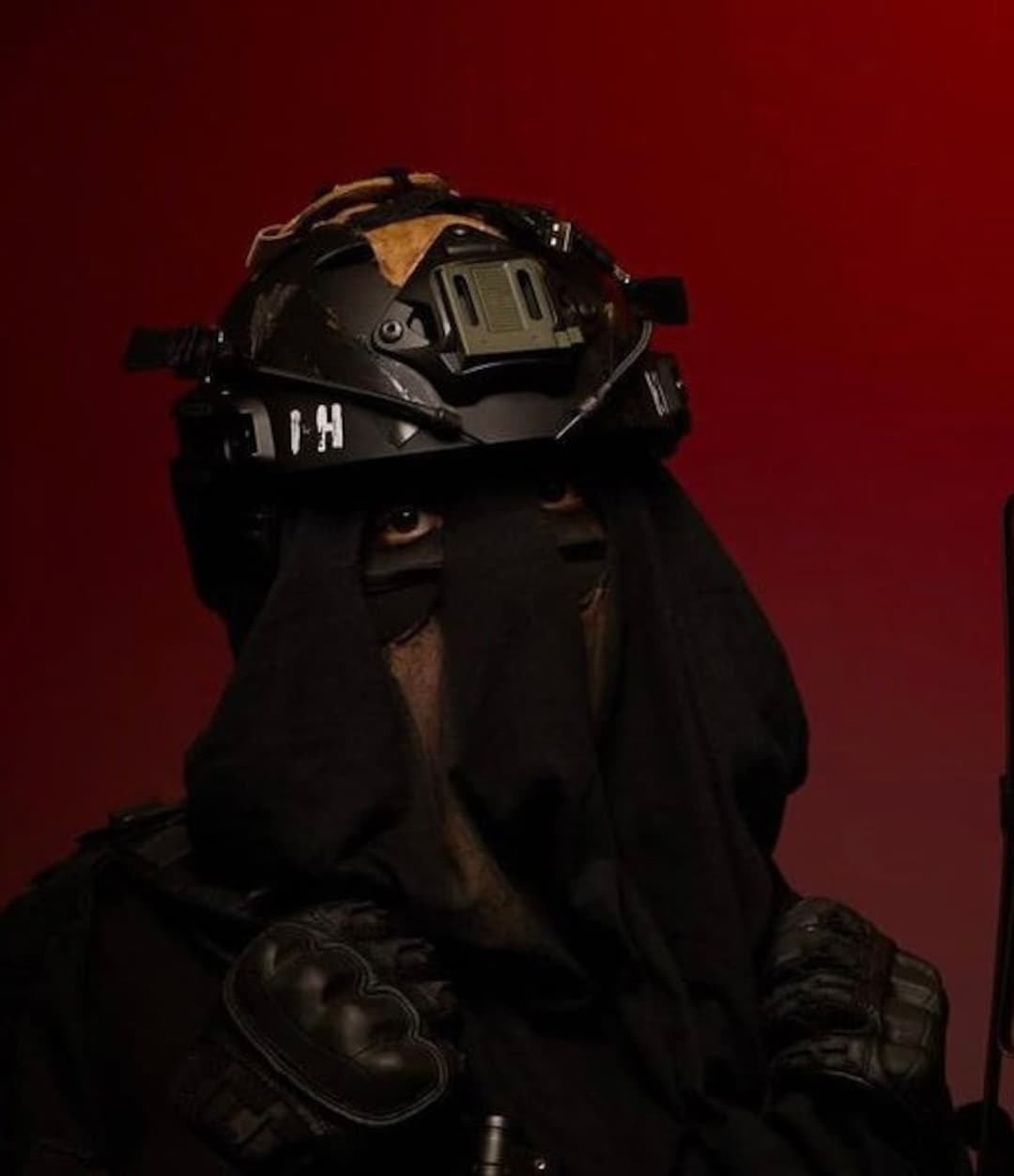 Custom König Helmet for Cosplay | Air-soft Helmet - Etsy