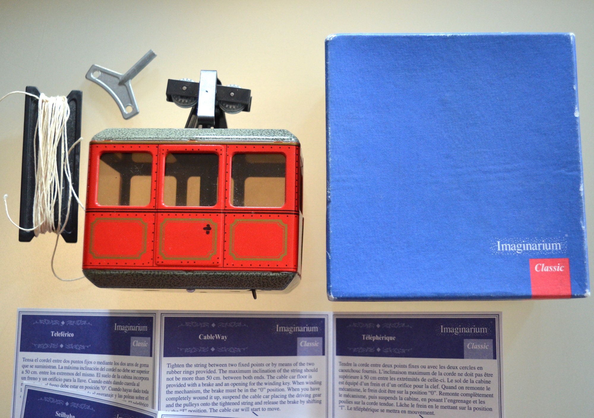 RED CABLEWAY CAR Nostalgic Red Tin Toy Wind up Cable Car Kovap ...