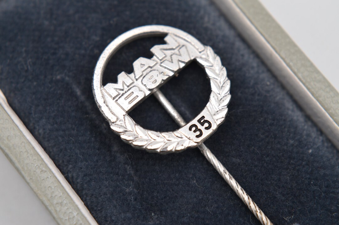 MAN B&W Collectible Lapel Pin RAR | Silver 935 | - Etsy