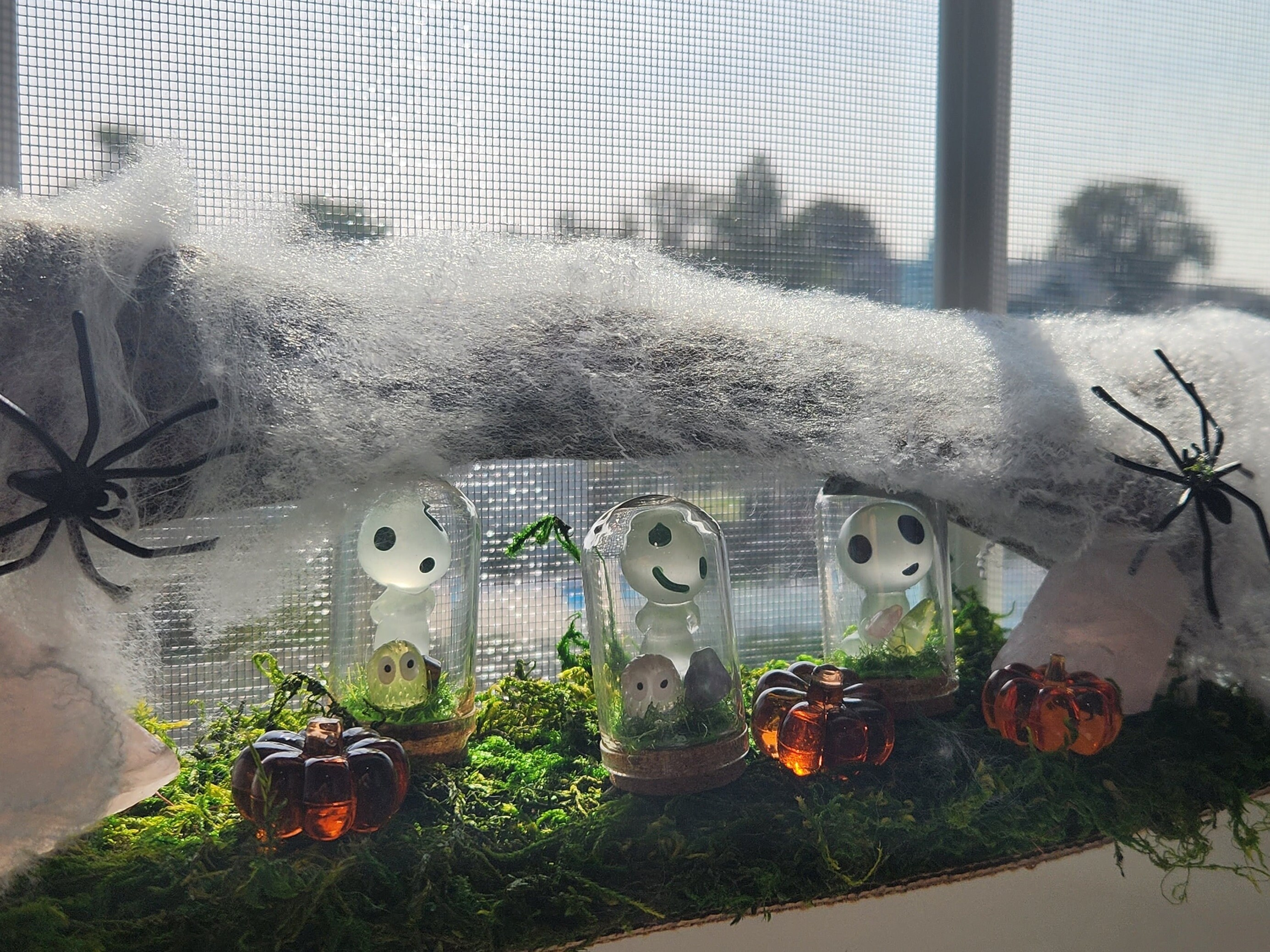 Mini Alien Terrarium - Etsy