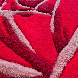 Tufted Rose Rug | Handmade | Red and Pink | Statement Area Rug - Etsy