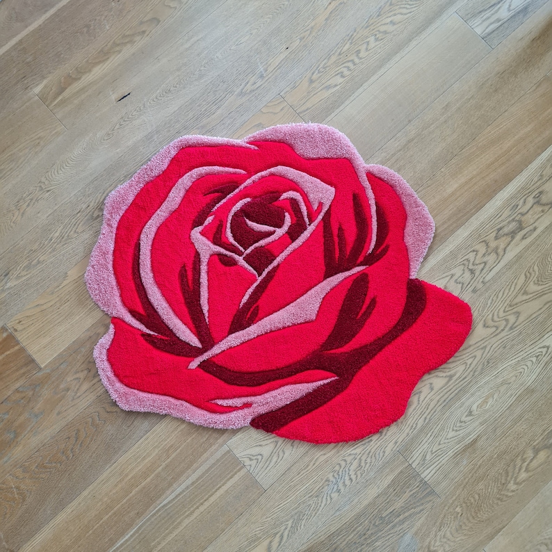 Tufted Rose Rug | Handmade | Red and Pink | Statement Area Rug - Etsy