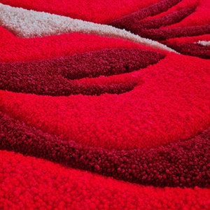 Tufted Rose Rug | Handmade | Red and Pink | Statement Area Rug - Etsy