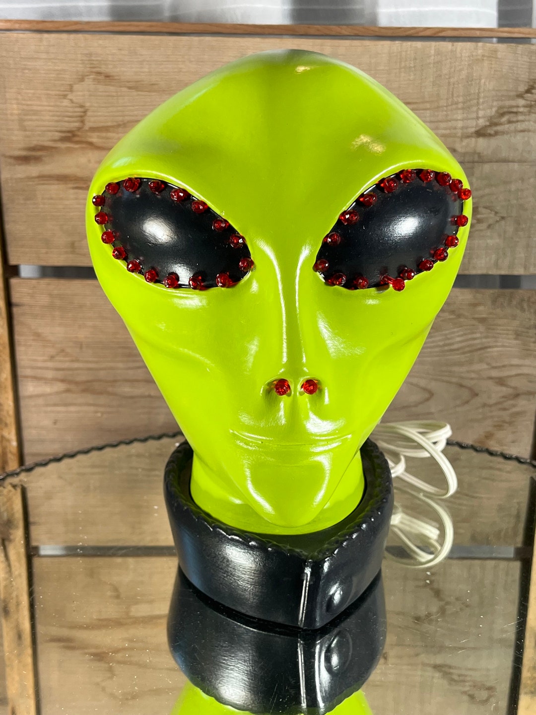 Alien Monster Halloween Decor Vintage Lighted Plug in Table Lamp Face ...