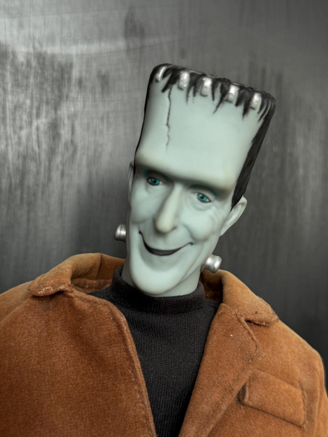 Frankenstein Statue - Herman Munster - P6414 - Presents - Hamilton ...
