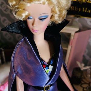 Trench Setter Hankie Chic Pattern Vintage Style Dress, Split Sleeve ...