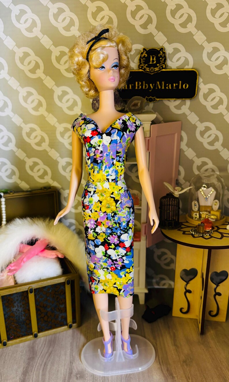 Trench Setter Hankie Chic Pattern Vintage Style Dress, Split Sleeve ...