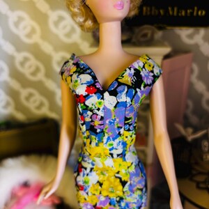 Trench Setter Hankie Chic Pattern Vintage Style Dress, Split Sleeve ...