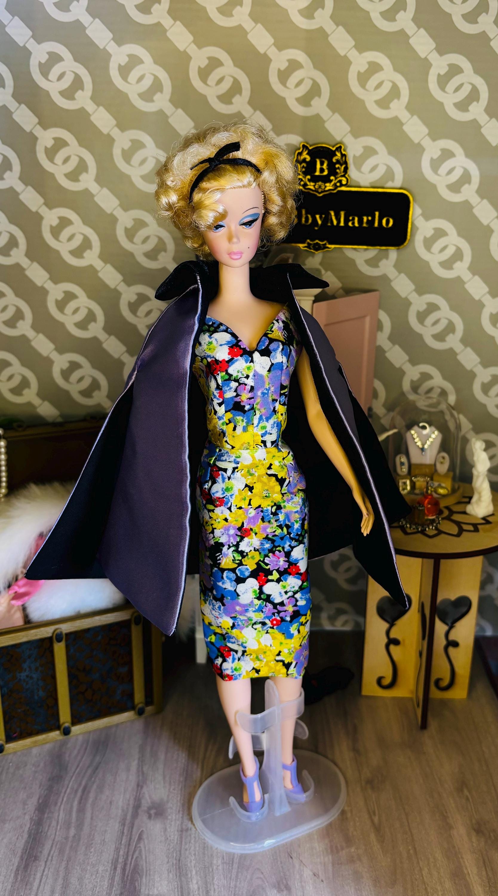 Trench Setter Hankie Chic Pattern Vintage Style Dress, Split Sleeve ...