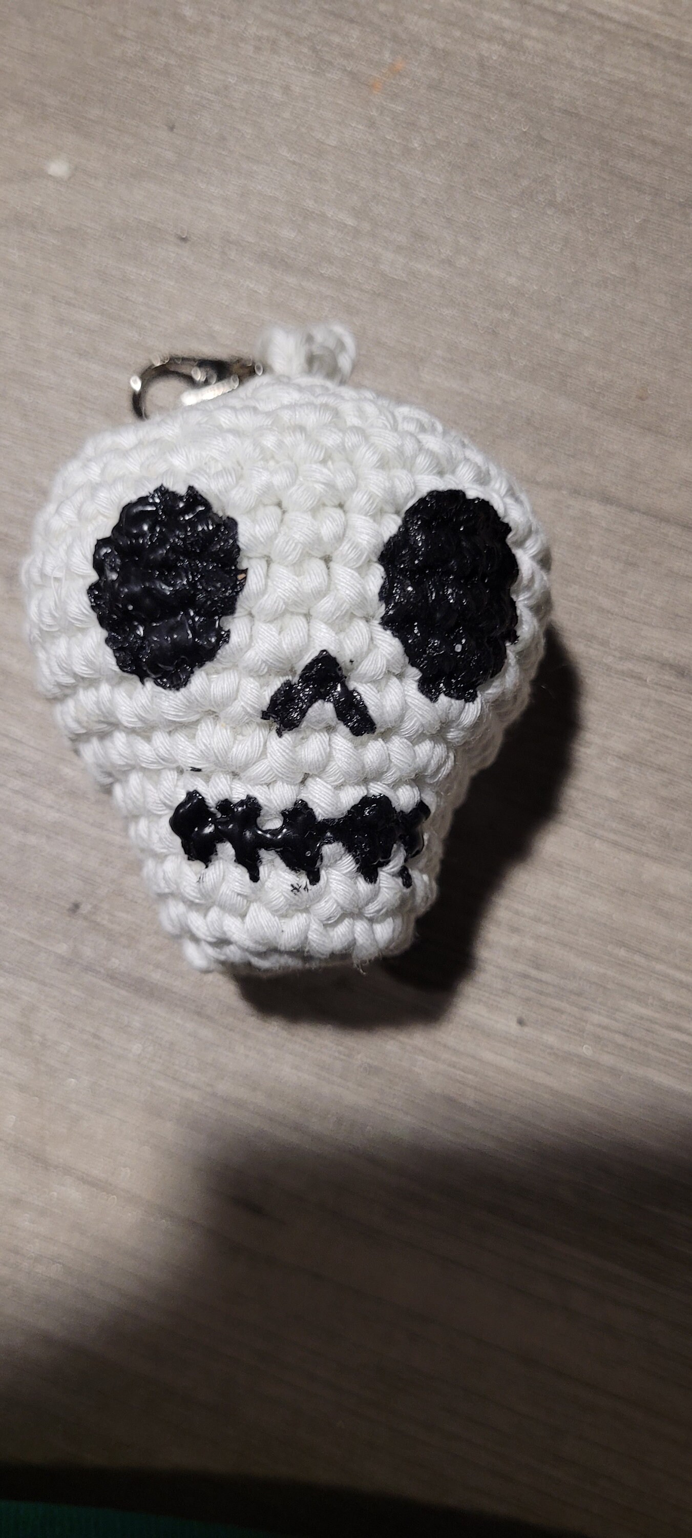 Crocheted Skull Keychain. Glows in the Dark - Etsy