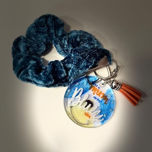 Custom Bluey Era Scrunchiie Keychains Gifts for Mom, Mum, Mama Keychain ...