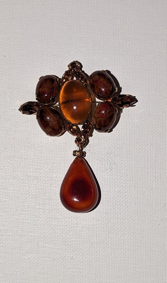 Beautiful d.j. signed amber - Gem