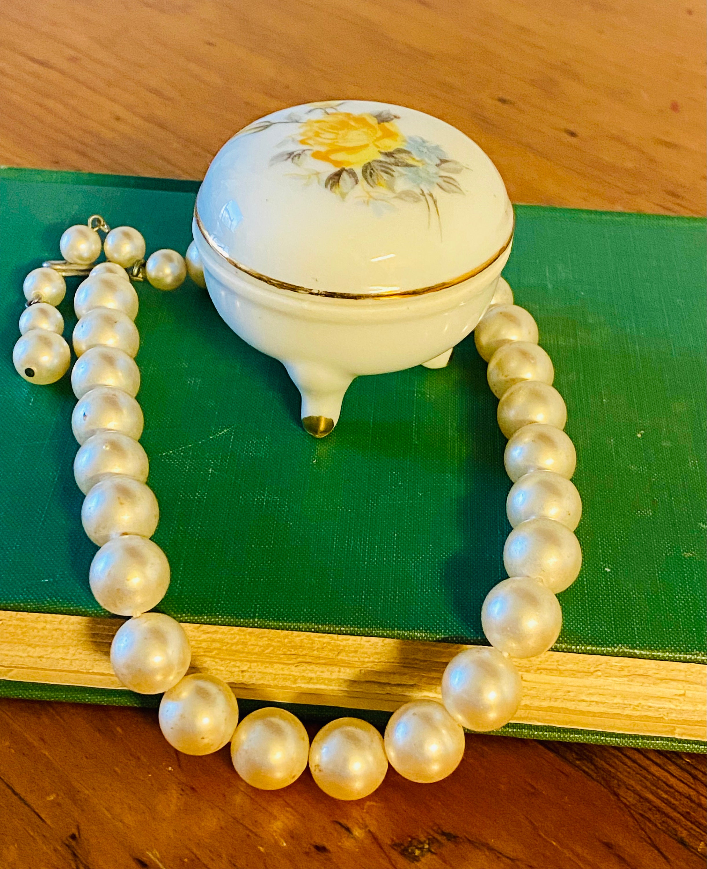 Small Floral Ring/trinket Box - Etsy