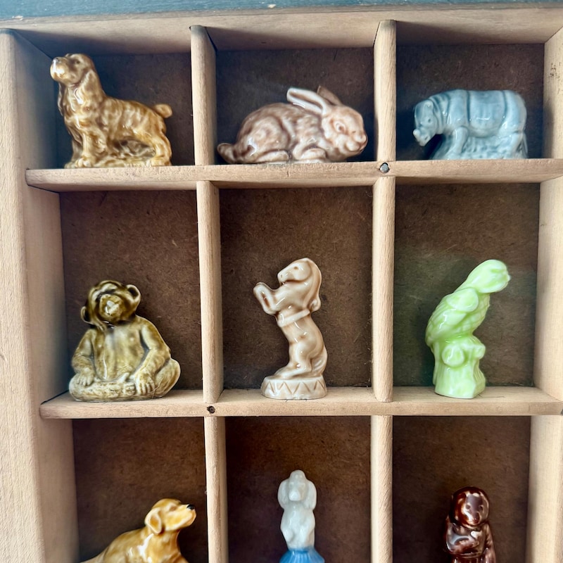 Wade Monkey - Etsy