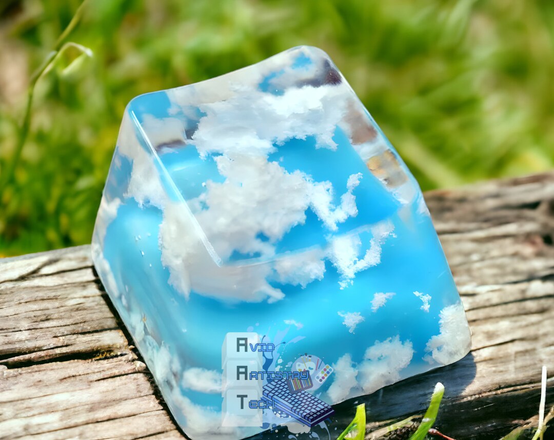 Blue Sky & Clouds Resin Keycap, Nature Theme Artistic Light Blue Sky ...