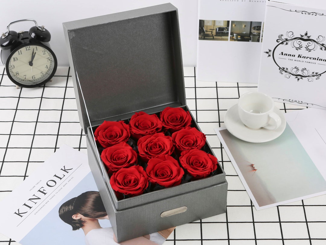 Red Preserved Rose Gift Box - Preserved Roses With Gray-black ...
